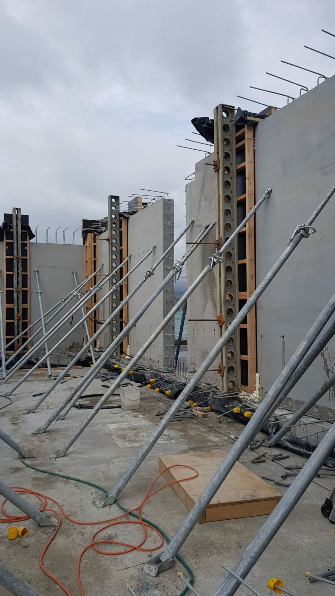 Precast Panel Props | Powerpac Group